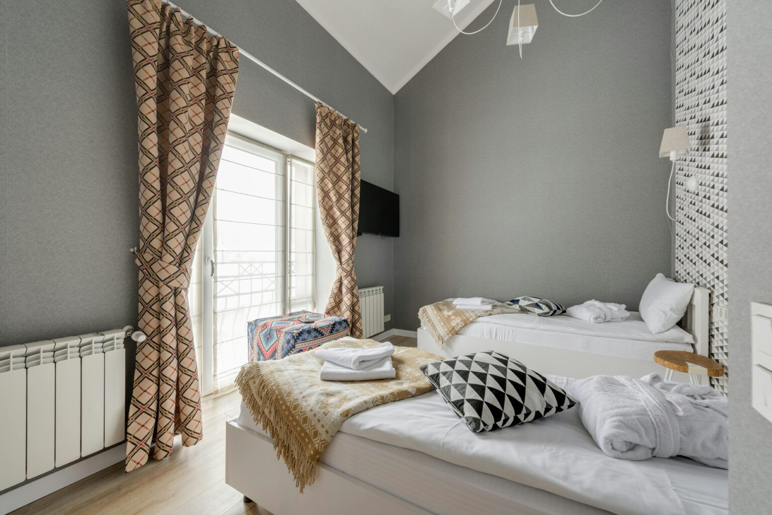Creating A Themed Guest Room